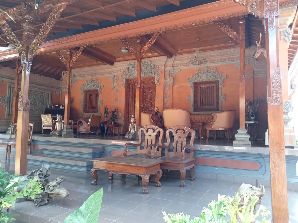PURI PEMECUTAN KALERAN KANGINAN – Puri Agung Denpasar ( Puri Satria )